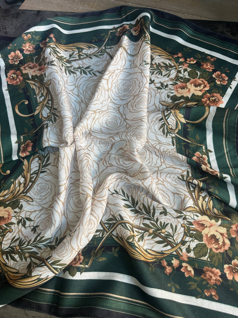 Hunter Green and White Roses Silk Velvet Wild Rag – Steamboat Dry Goods